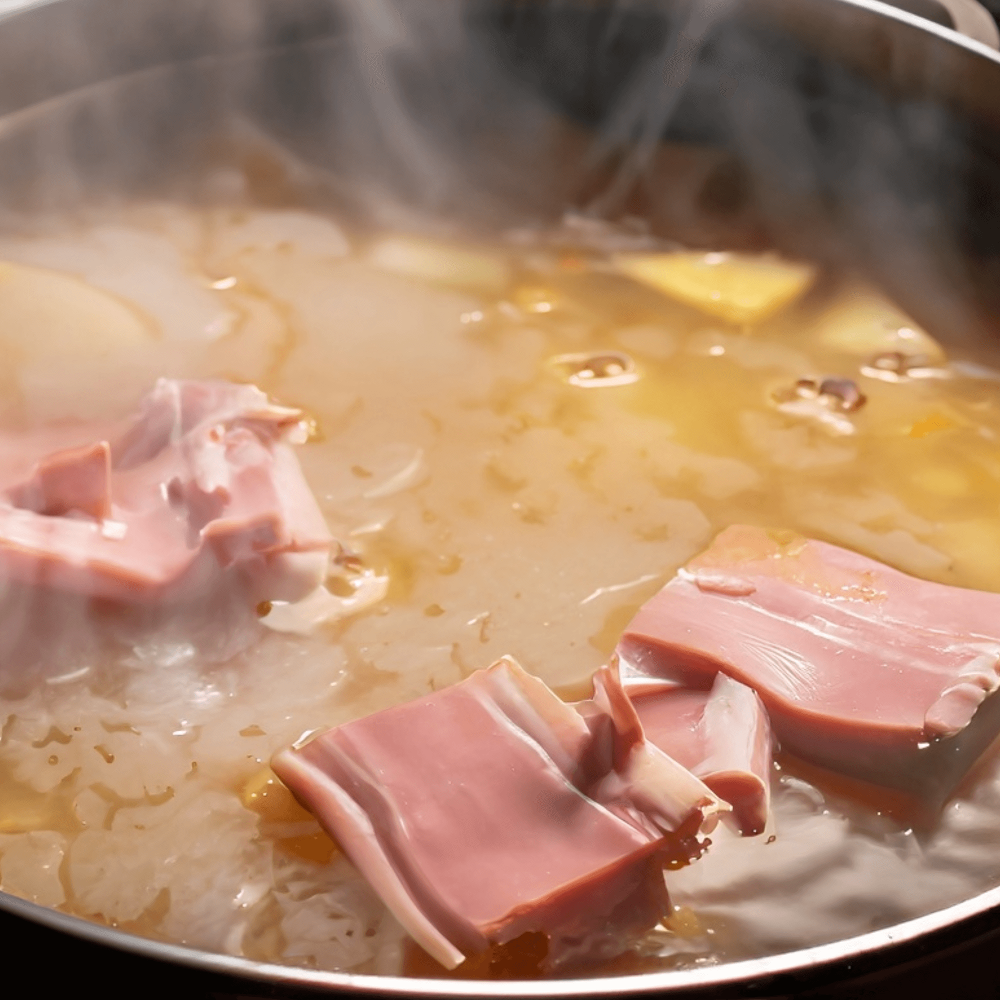 Aromatic Ham Soup Recipe (Rich And Tangy Flavor) – Soup Chick