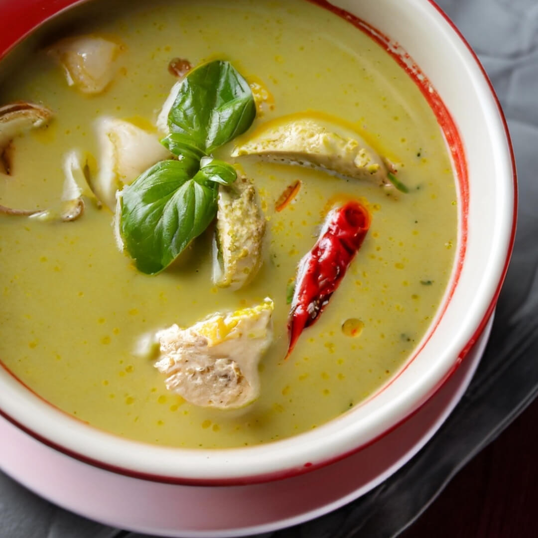Easy Thai Green Curry Recipe Filled With Creaminess - Soup Chick