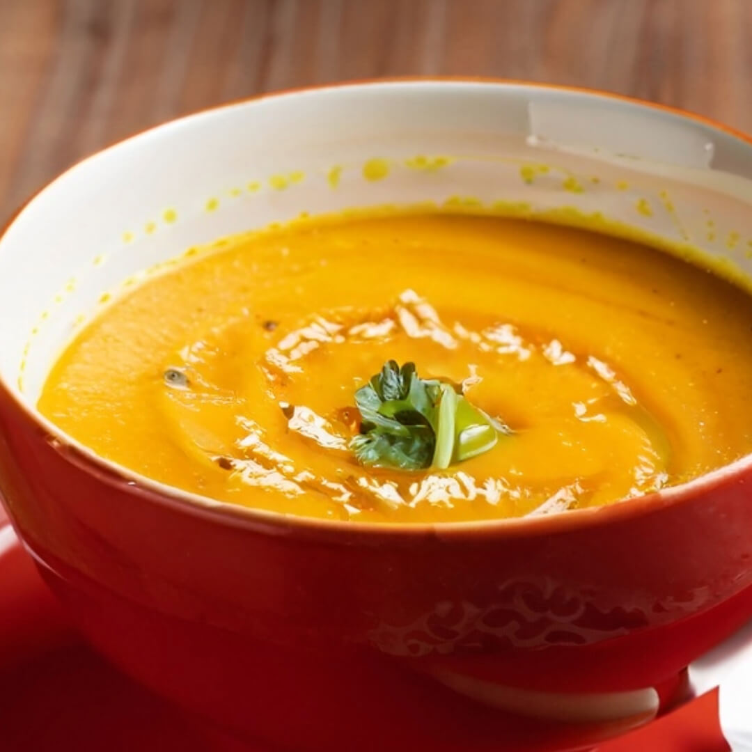 15-Minutes Curried Carrot Coconut Soup Recipe With Sweetness – Soup Chick