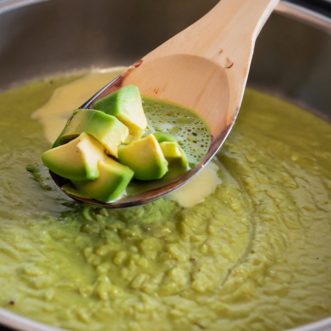 30-Minutes Avocado Soup Recipe – A Flavor Fusion – Soup Chick