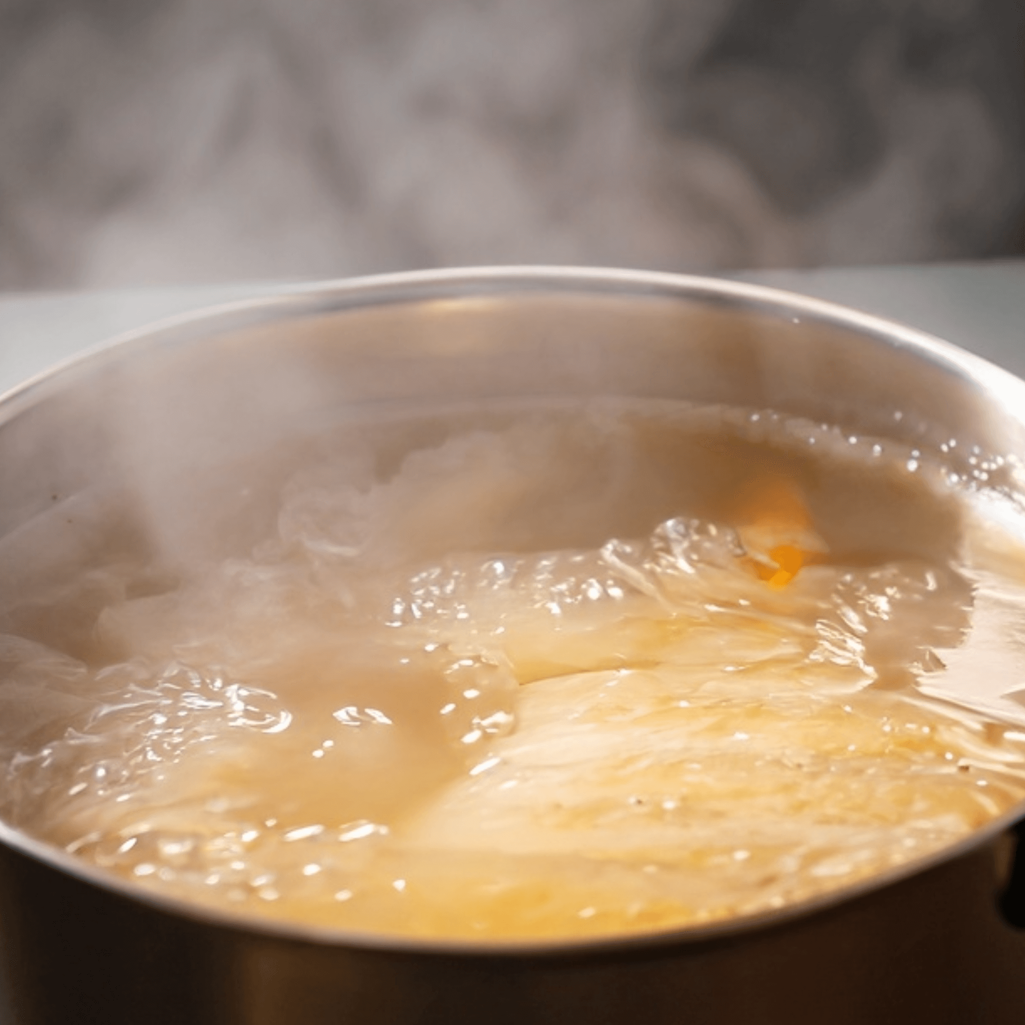 Simple & Quick Instant Pot Chicken Broth Recipe To Beat The Cold – Soup ...