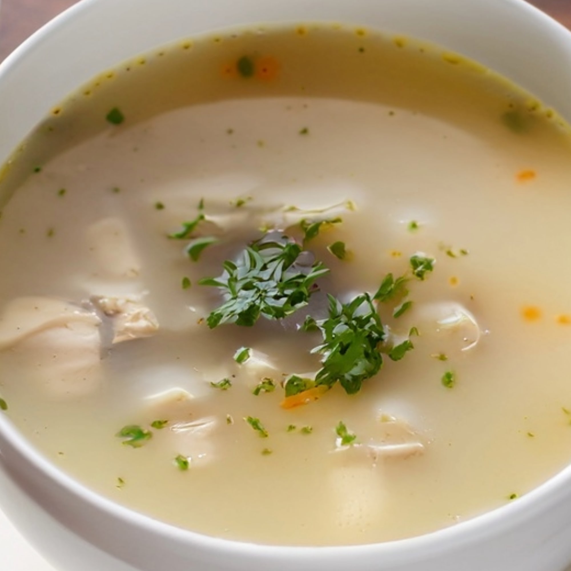 Quick & Nutritious White Chicken Soup Recipe