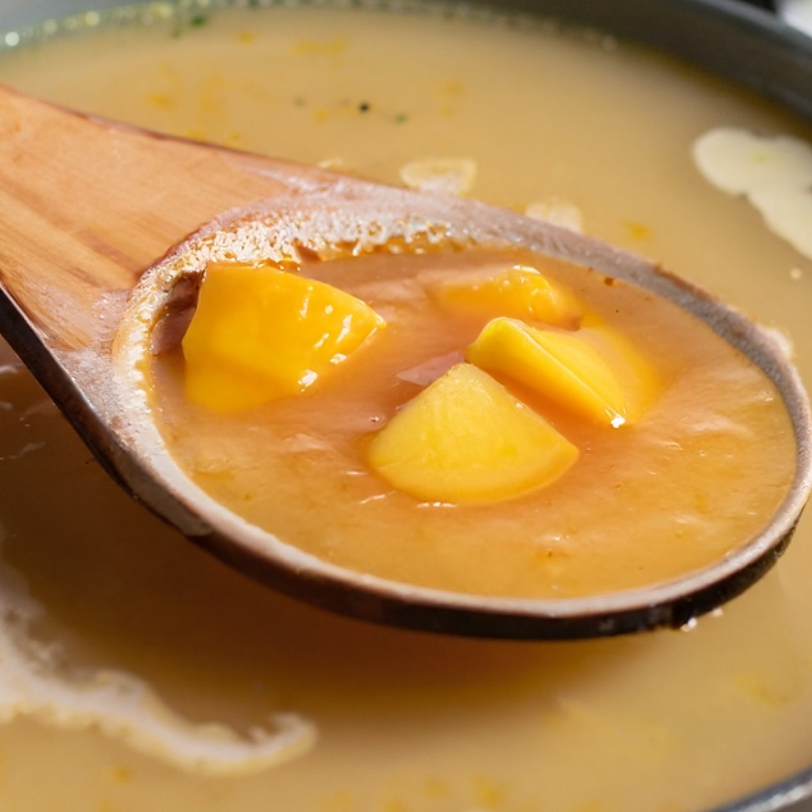 Refreshing Chilled Peach Soup Recipe – A Fruity Goodness – Soup Chick